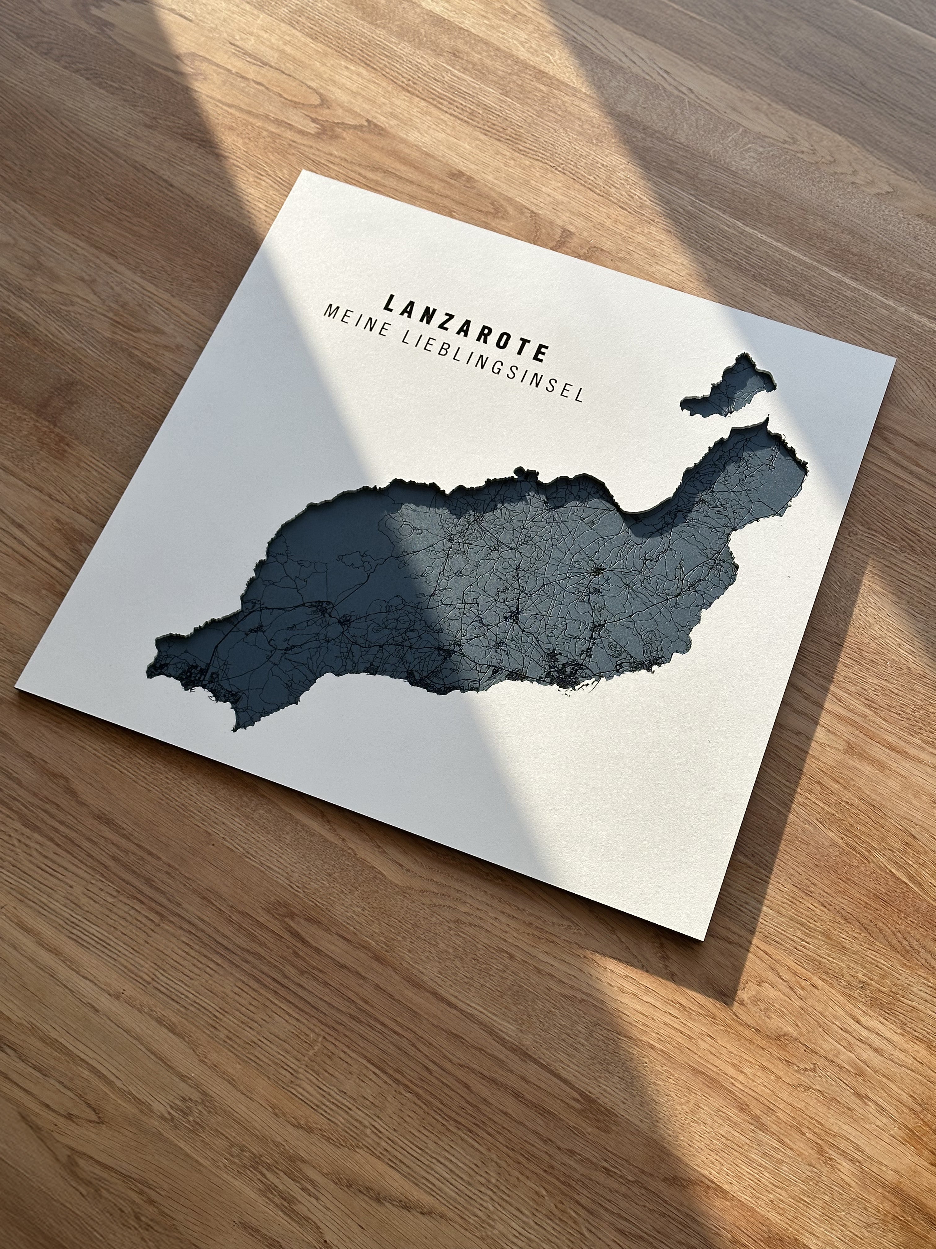 Deine Insel aus Holz - Personalisierte Holz-Inselkarte – Lightworks